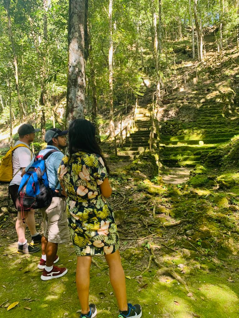 TINTAL – MIRADOR TREKK & HELICÓPTERO – Tikal Expedition